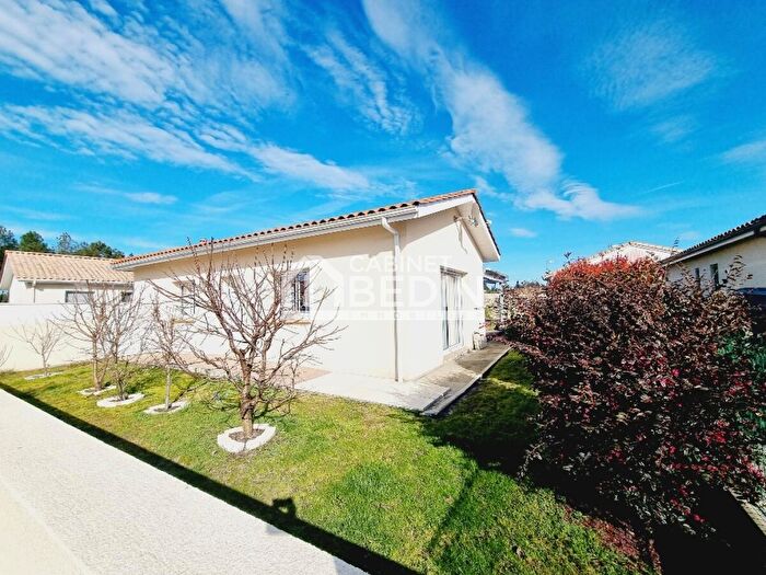 Maisons à vendre et appartements à louer - 1
