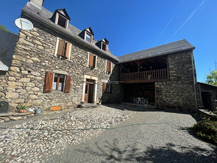 Maison 6 pièces à Oô, à vendre