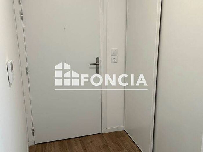 Appartement 3 pièces à Cheminots-Acacias-Faubourg de Lille, Valenciennes, à louer