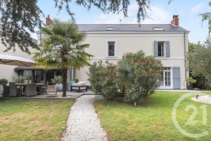 Maison à vendre - Angers, Roseraie - 6 pièces - 4 chambres