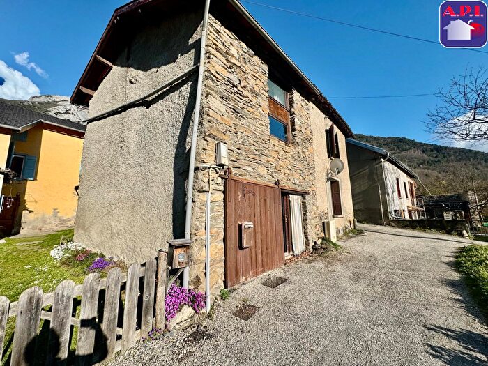 Maison 3 pièces à vendre à Tarascon-sur-Ariège