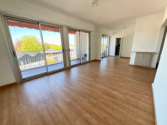 Mairie, Marcq-en-Bar ul - Appartement 4 pièces à louer