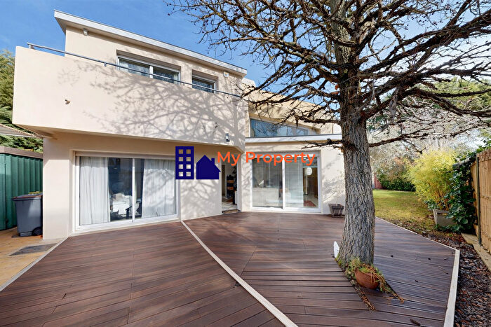 Maison à vendre - Houilles - 6 pièces - 3 chambres