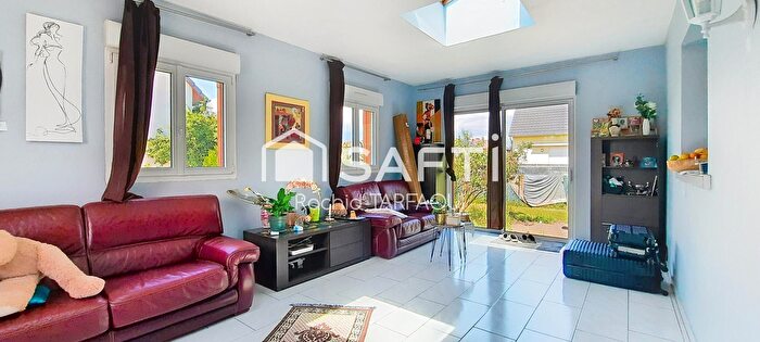 Maison à vendre - Mulhouse, Bourtzwiller - 6 pièces - 4 chambres