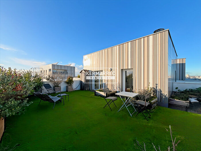 Appartement à vendre - Quartiers Sud-Ouest, La Madeleine - 5 pièces - 3 chambres