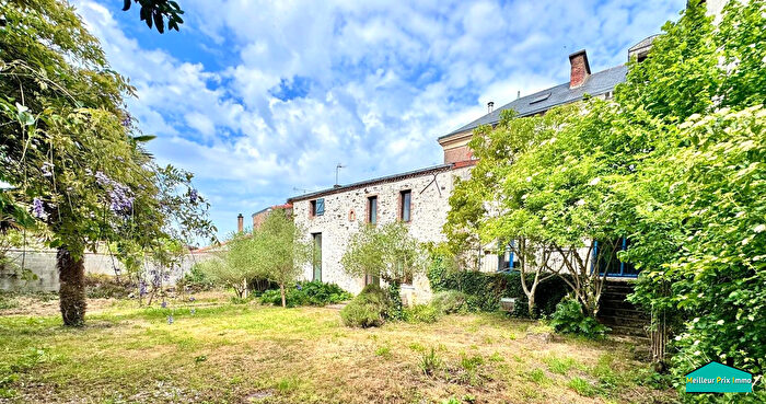 Maison 10 pièces à vendre à Rocheservière