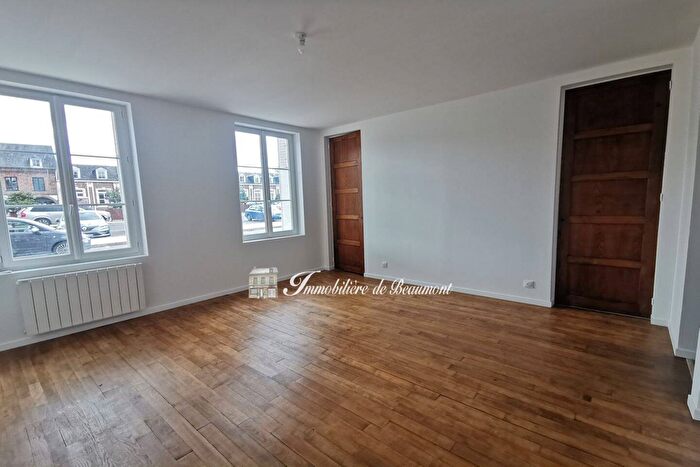 Appartement à louer - Beaumont-le-Roger - 3 pièces - 2 chambres