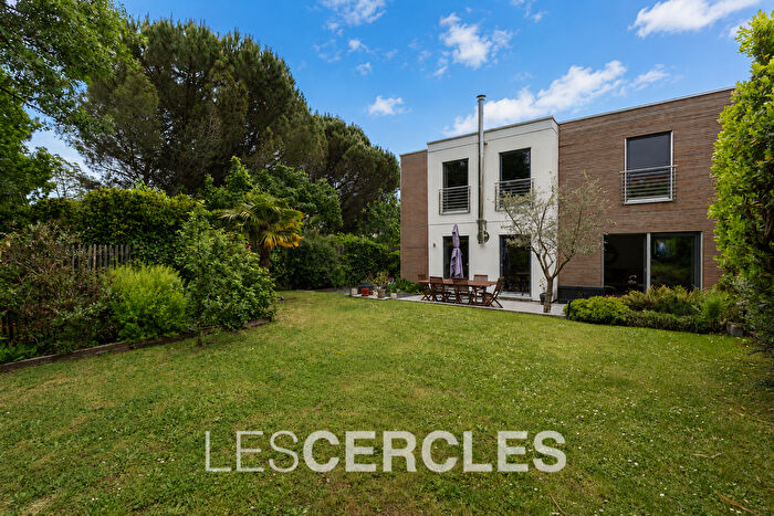 Maison 9 pièces à vendre à Chatou, Est