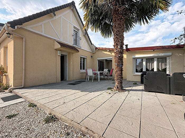 Maison 4 pièces à louer - Saint-Aubin-lès-Elbeuf