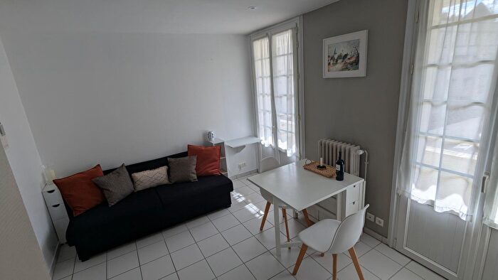 Appartement à louer - Tours, Centre-ville - 2 pièces - 1 chambre