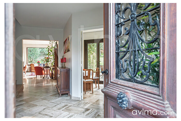 Maison à vendre - Saint-Germain-en-Laye, Hennemont - 7 pièces - 4 chambres