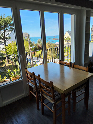 Appartement à louer - Dinard, Saint-Enogat, Port Blanc, Pointe de la Roche Pelée - 3 pièces - 1 chambre