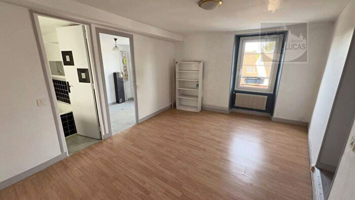 Bois de Verrieres-Vaupereux, Verrières-le-Buisson : Appartement 2 pièces à louer