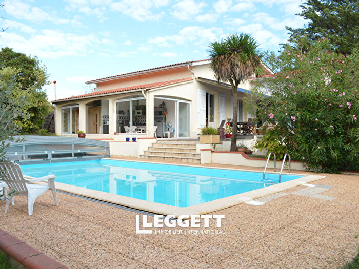 Maison à vendre - Le Mas-dAgenais - 11 pièces - 5 chambres