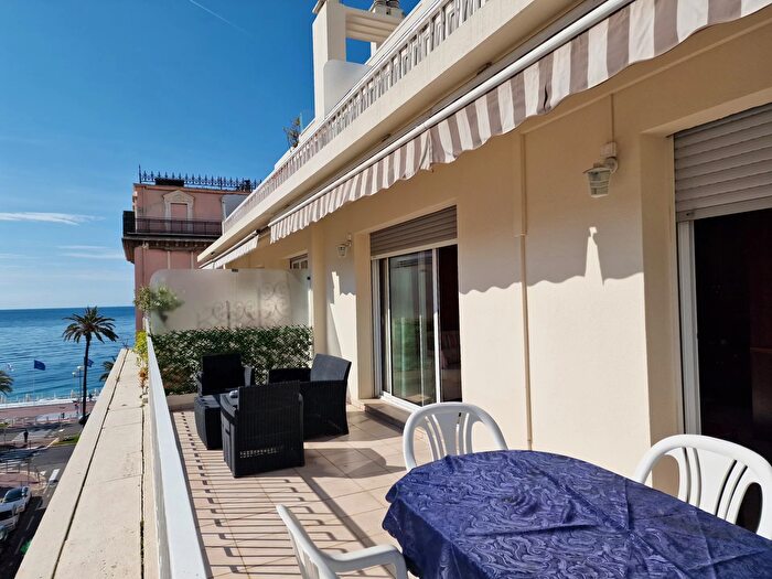 Appartement 1 pièce à louer - Nice, Carré d'or