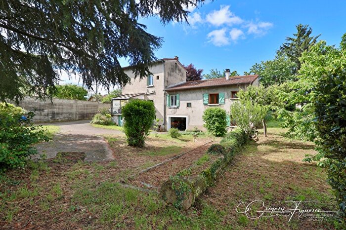 Maison 7 pièces à vendre à Rive-de-Gier, Centre-ville, Baldeyrou, République
