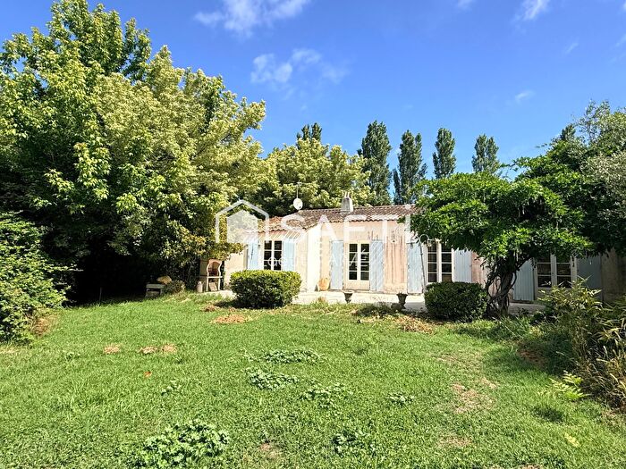 Maison 6 pièces à Saint-Laurent-de-la-Prée, à vendre