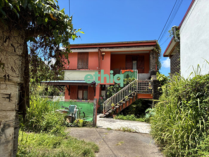 Maison 10 pièces à vendre à Saint-Claude