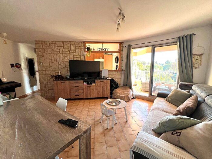 Appartement à vendre - Le Cannet, Mimosas - 3 pièces - 2 chambres