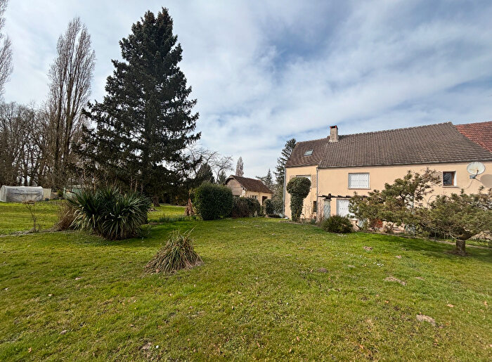 Maison à vendre - Coulommiers, Centre-ville - 6 pièces - 4 chambres