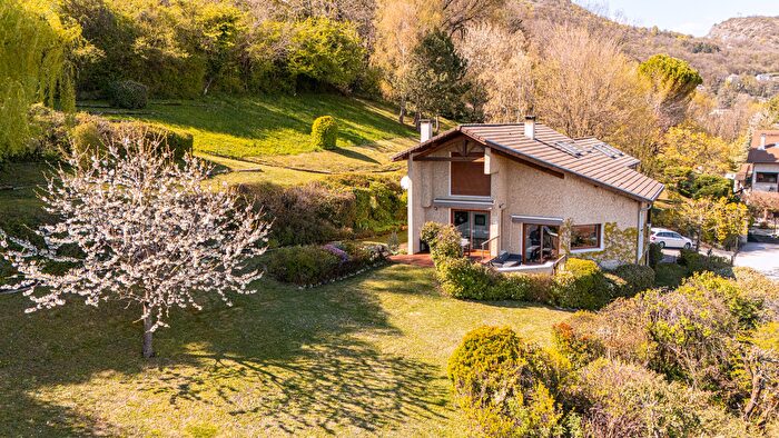 Maison à vendre - Seyssinet-Pariset, Village, Bois Roland - 7 pièces - 6 chambres