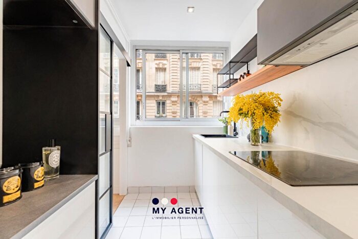 Appartement 2 pièces à vendre - Paris 16ème, Passy, Maison de la Radio, Muette-Sud