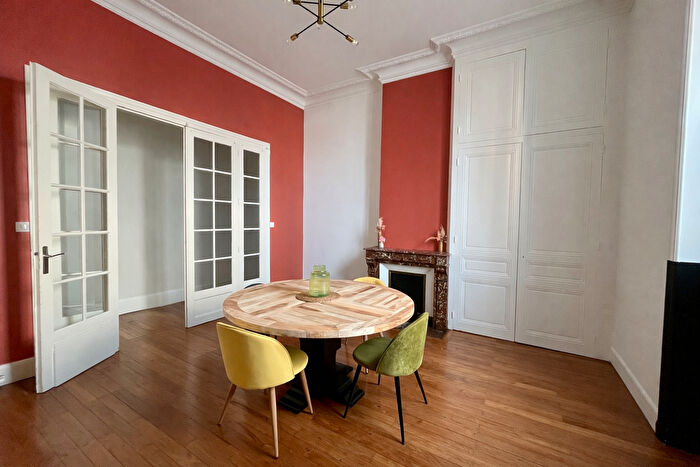 Appartement à vendre - Roanne, Gare - 5 pièces - 3 chambres