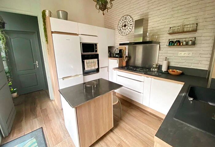 Maison à vendre - Villeneuve-dAscq - 6 pièces - 3 chambres