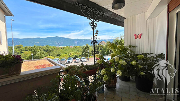 Appartement à vendre - Saint-Marcellin - 5 pièces - 3 chambres