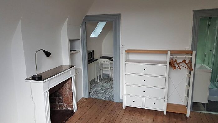 Appartement à louer - Tours, Centre-ville - 1 pièce