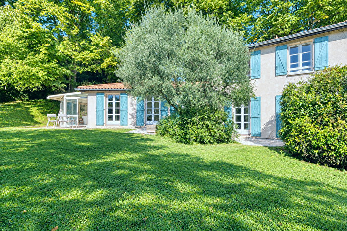 Saint-Cyr-au-Mont-d'Or - Maison 6 pièces à vendre