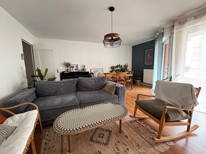 Appartement 3 pièces à louer à Quartiers Centre, Saint-Anne