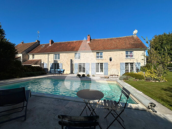 Maison à vendre - Saint-Germain-sous-Doue - 6 pièces - 4 chambres