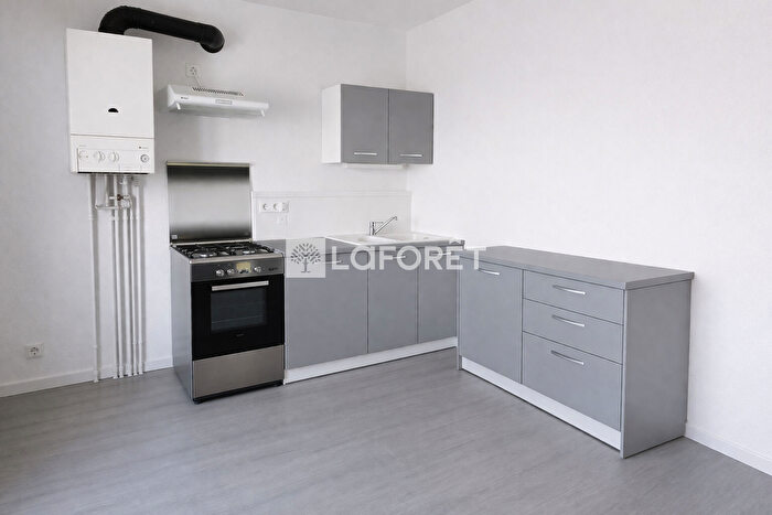 Appartement à louer - Bourg-en-Bresse, Gare, Peloux-Mail, Citadelle - 1 pièce - 1 chambre