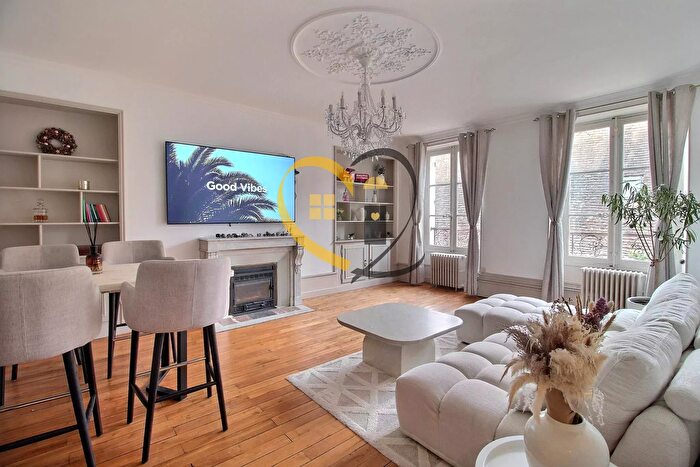 Appartement à vendre - Bourges, Centre-ville, Charlet, Lahitolle, Pignoux, Sembat - 5 pièces - 1 chambre