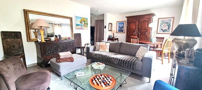 Maison à vendre - Épône - 5 pièces - 4 chambres