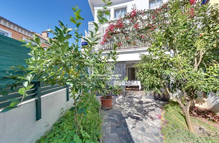 Perpignan, Les Remparts : Maison 6 pièces à vendre