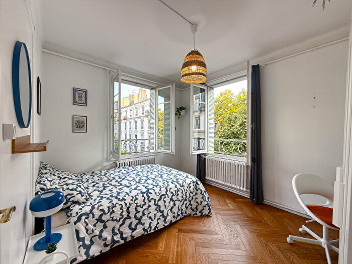 Appartement à louer - Lyon e , Voltaire, Part Dieu - 5 pièces - 1 chambre