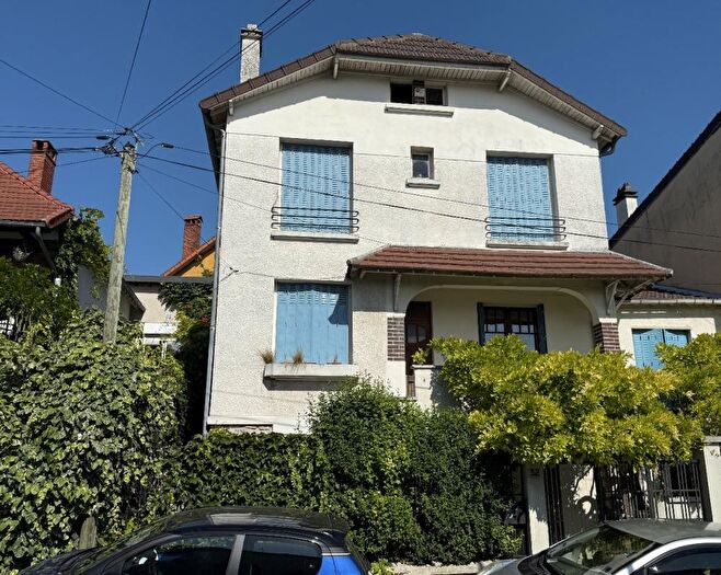 Maison à vendre - Champigny-sur-Marne, Centre-ville, Coteaux - 6 pièces - 4 chambres