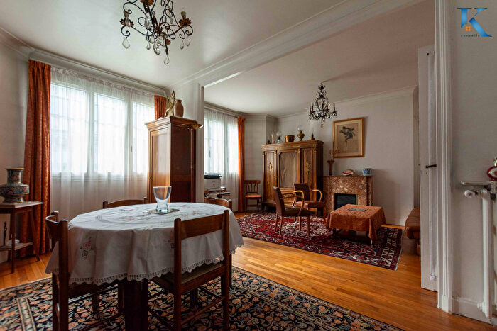 Appartement à vendre - Paris e , Nationale, Deux Moulins - 4 pièces - 2 chambres