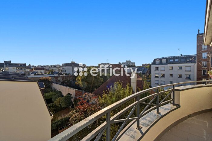 Appartement 4 pièces à vendre à La Garenne-Colombes, Centre Nord, Gare, Mairie