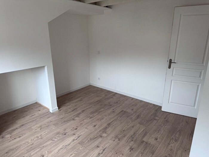 Appartement à louer - Aix-les-Bains - 4 pièces - 3 chambres