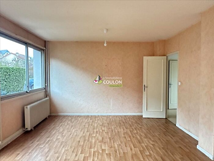 Appartement à louer - Clermont-Ferrand, Vallières, Sallins, Poncillon - 3 pièces - 2 chambres