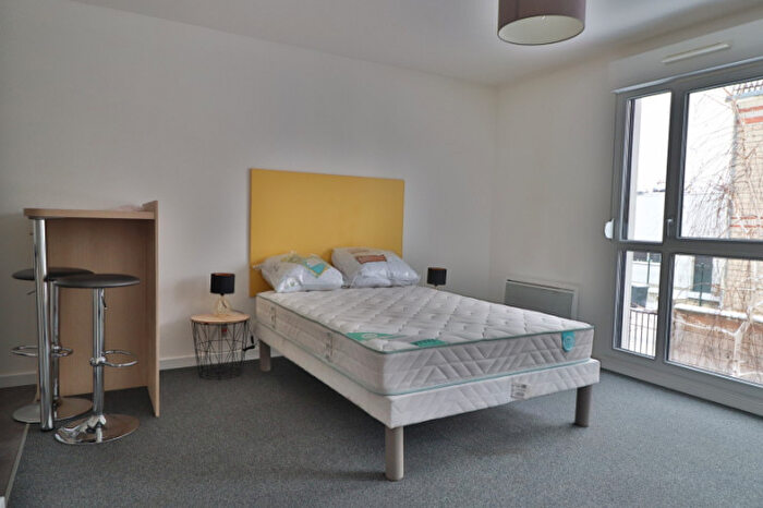 Appartement à louer - Troyes, Trevois, Croncels - 1 pièce