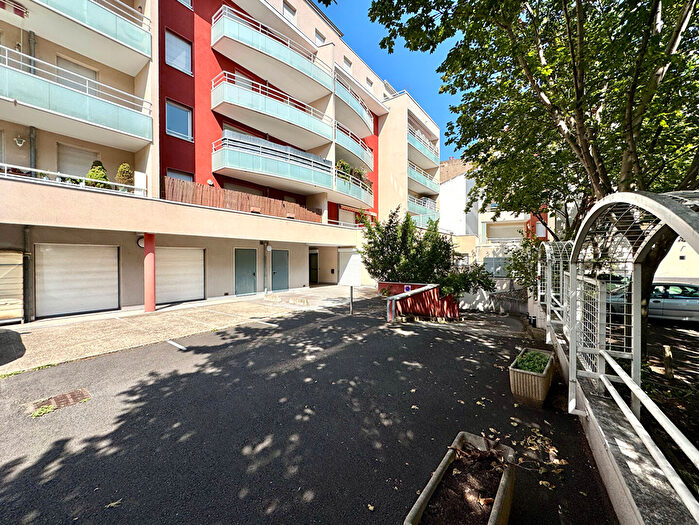 Appartement 2 pièces à Clermont-Ferrand, Jaude, Fontgiève Saint-Alyre, à louer