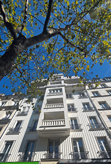 Appartement à vendre - Paris e , La Fourche, Guy Moquet - 1 pièce - 1 chambre