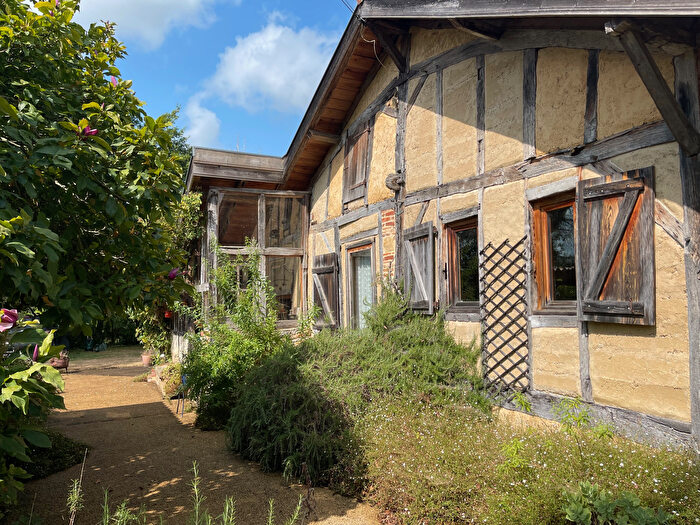 Maison à vendre - Castelnau-Chalosse - 4 pièces - 2 chambres