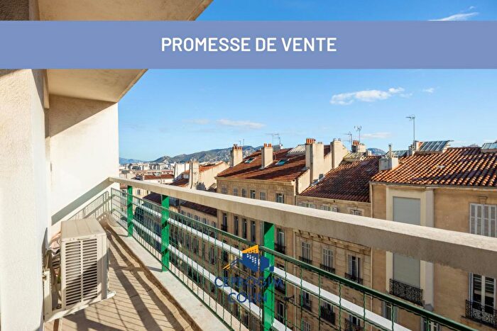 Appartement à vendre - Marseille e , Perier - 4 pièces - 2 chambres