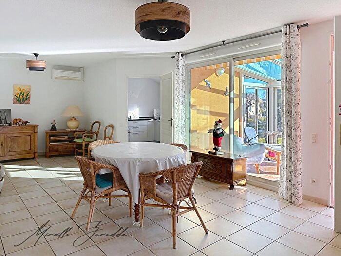 Maison à vendre - Jonquières-Saint-Vincent - 3 pièces - 2 chambres