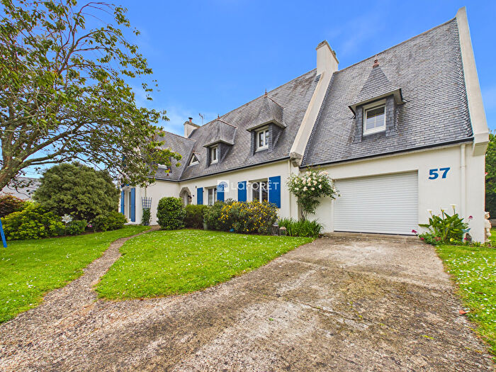 Maison 8 pièces à vendre à Treffiagat